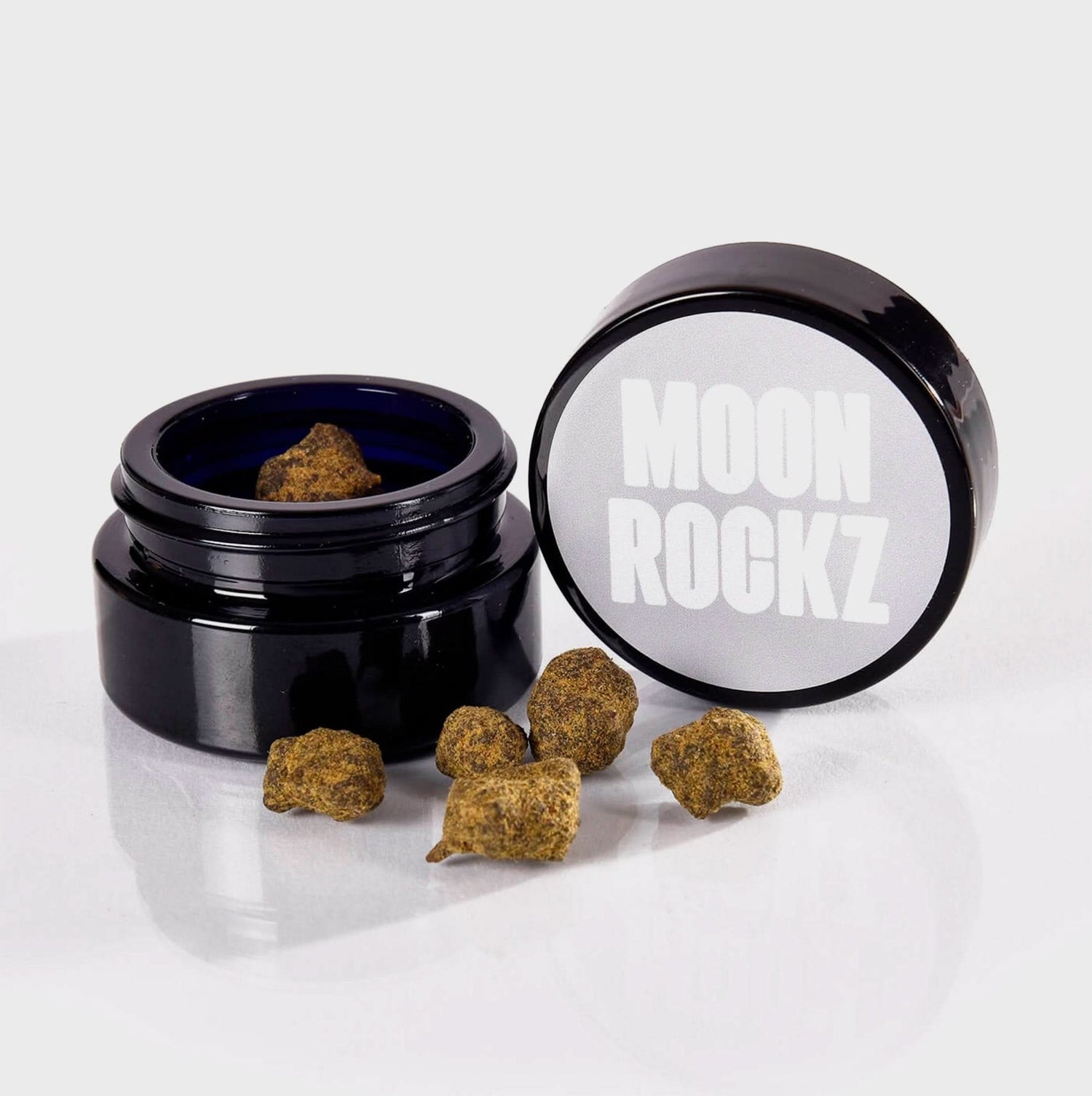 CBD Hasch - Beste Qualität & Sofort Lieferbar | Happy420.de
